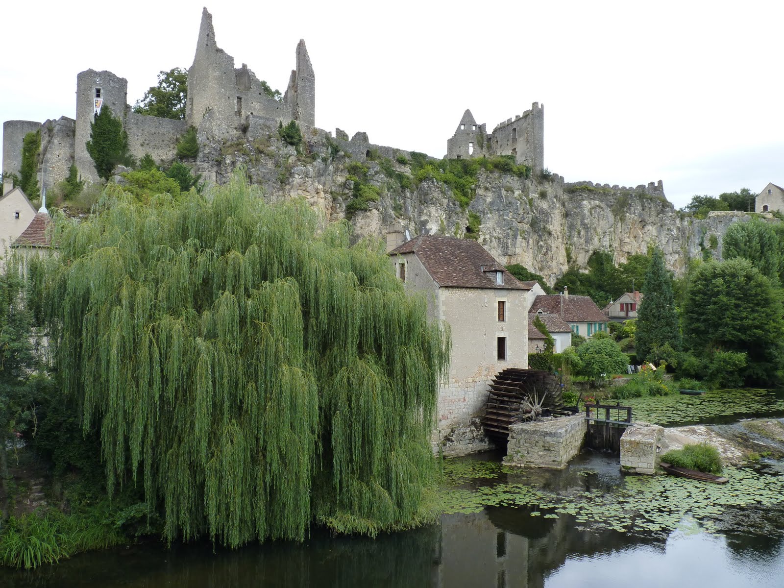 FABIEBLOG: ANGLES SUR ANGLIN - UN DES PLUS BEAUX VILLAGES DE FRANCE