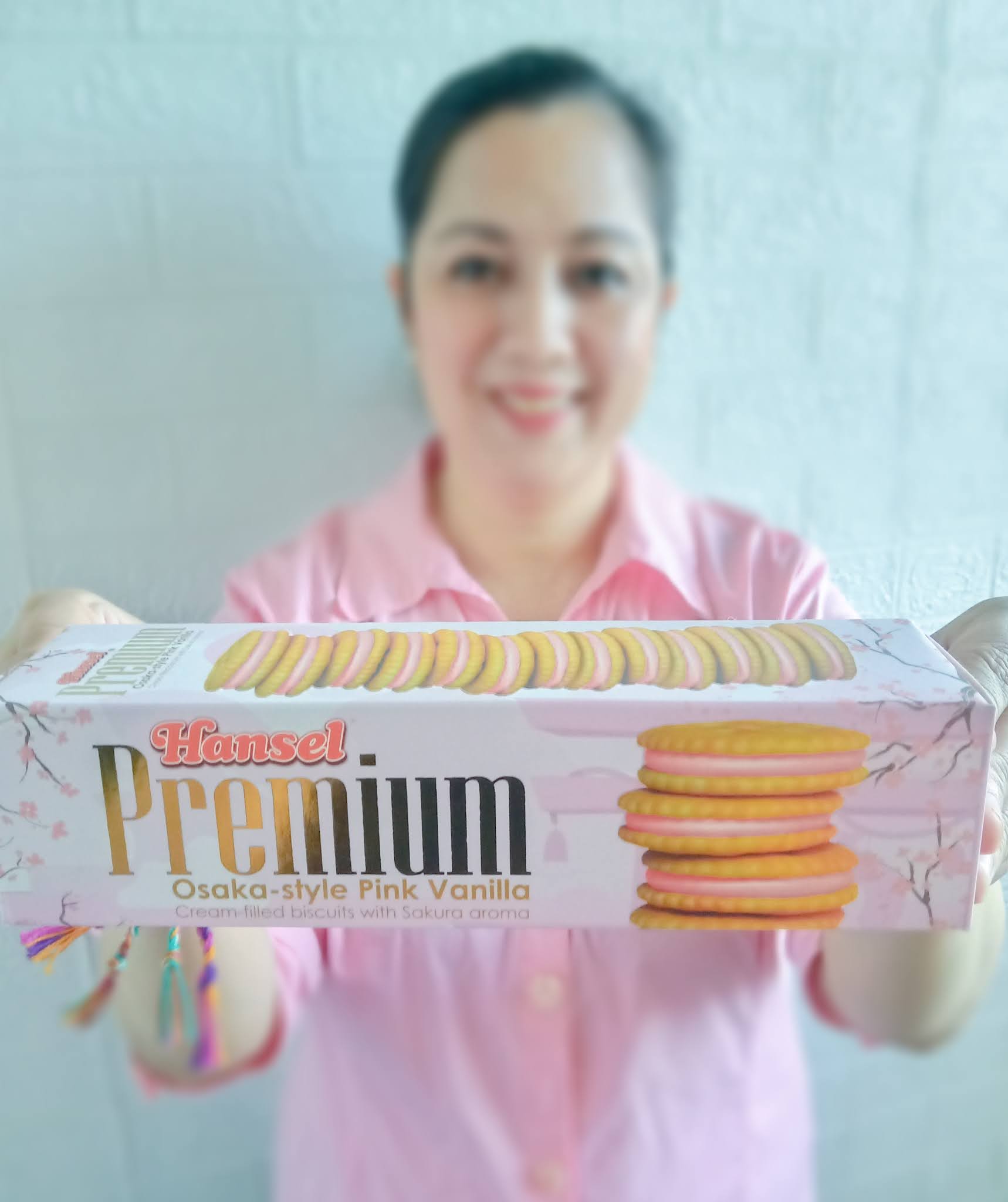 Hansel Premium Spreads Holiday Cheer with Osaka-Style Pink Vanilla ...