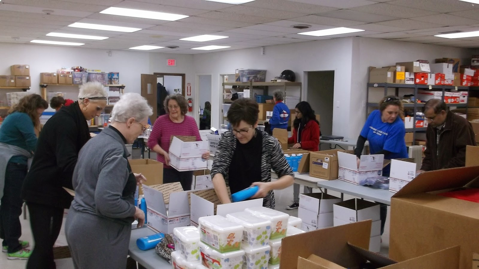 Care Packages for Soldiers: First packing party at our new warehouse!