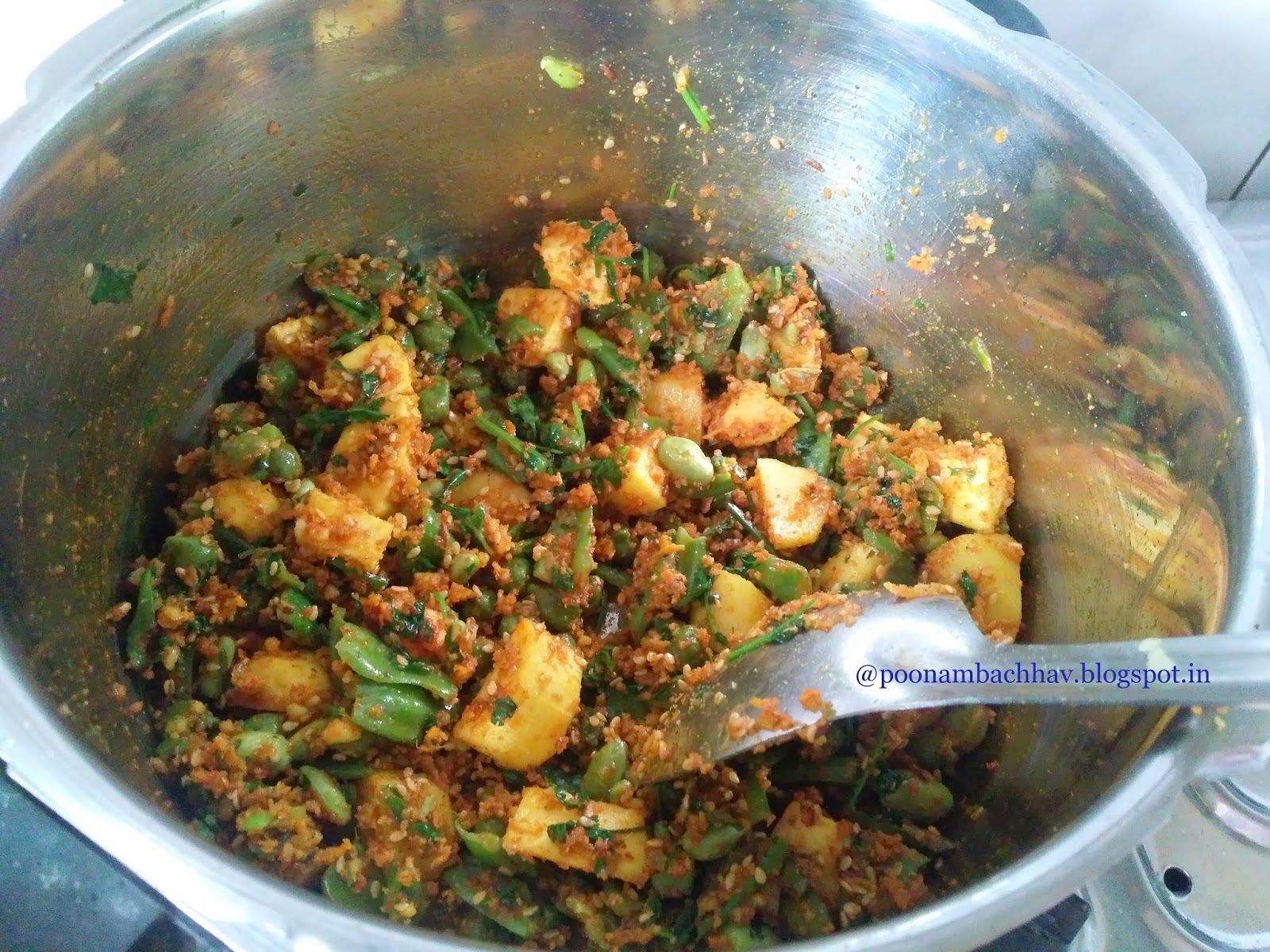 Annapurna: Undhiyu Recipe