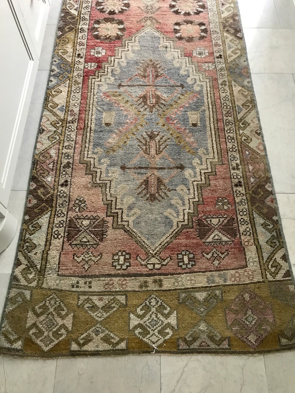 HOW I BROKE THROUGH THE NEUTRAL BARRIER.....USING COLOR! - design ...