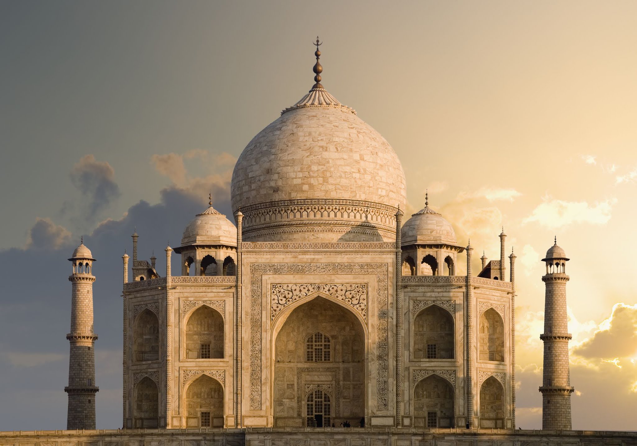 Tour to Agra – A Wonderful Excursion from Delhi