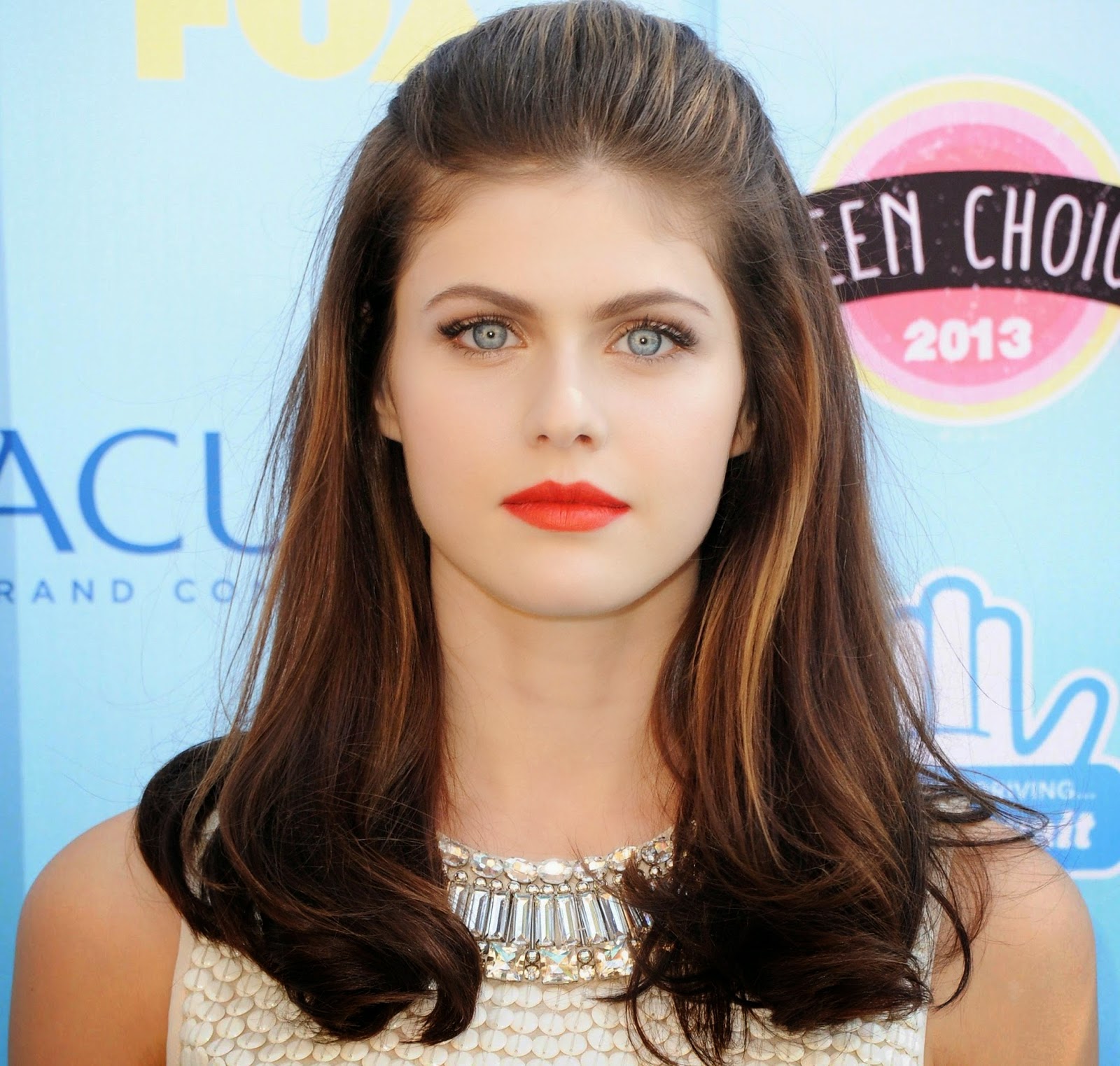 Alexandra Daddario HD Wallpaper | XXX Blog
