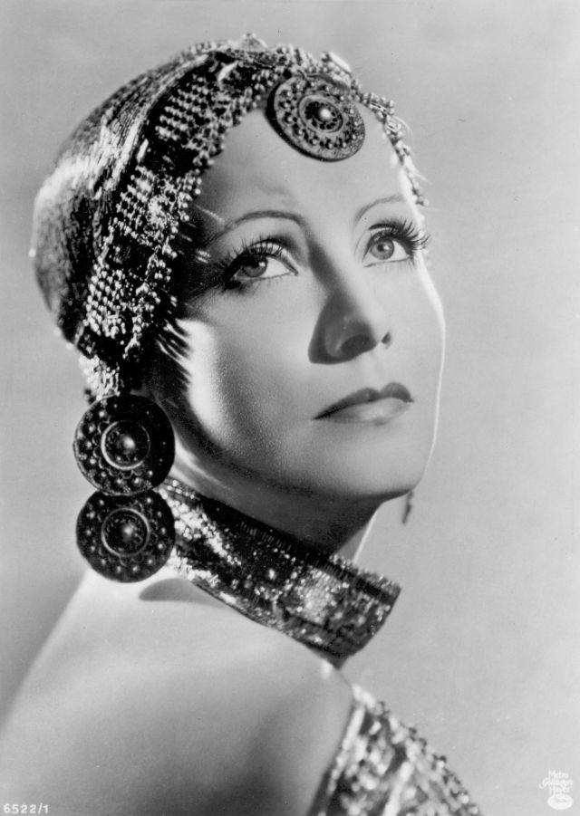 45 Fabulous Portrait Photos of Greta Garbo in the 1931 Film “Mata Hari ...