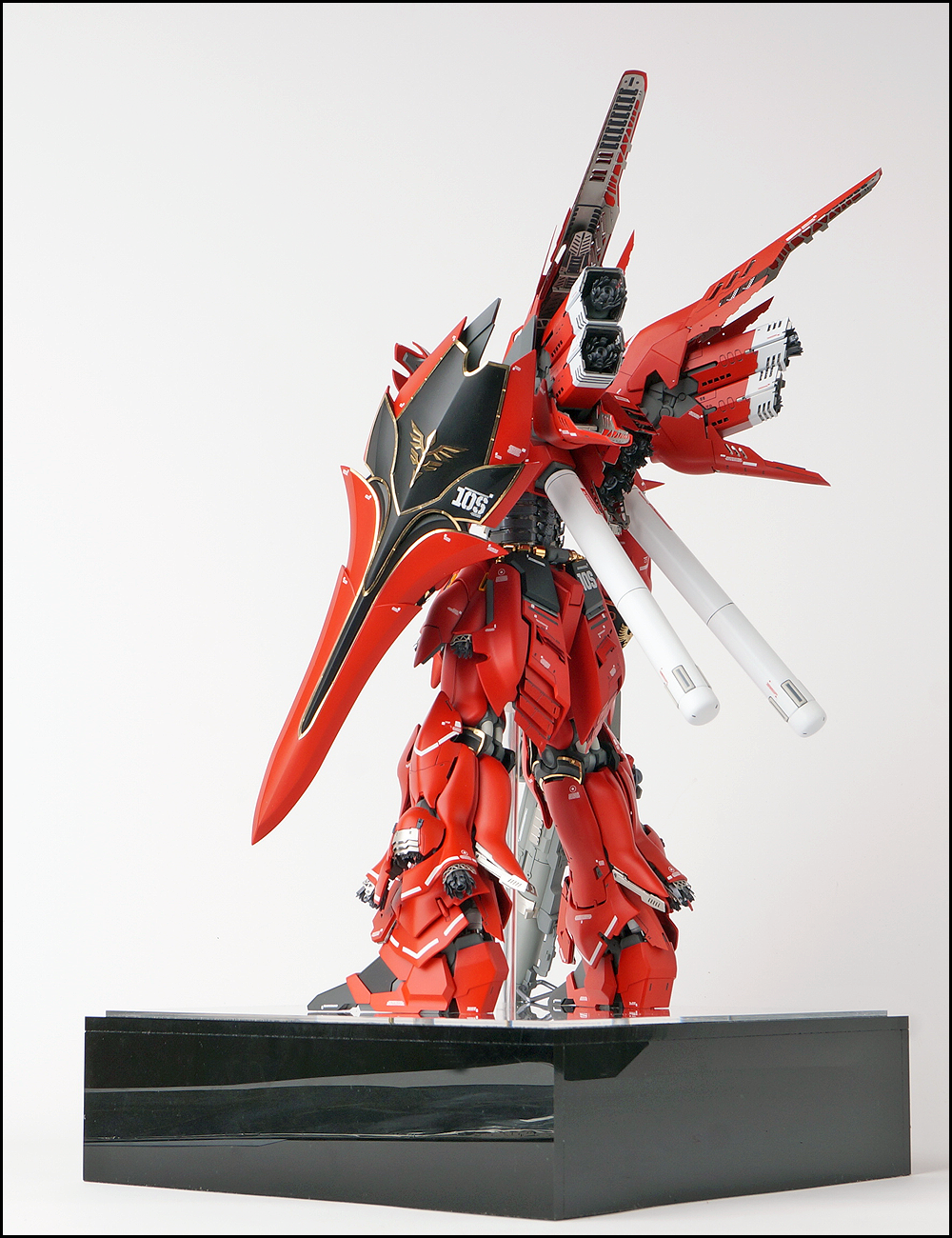 GUNDAM GUY: MG 1/100 Sinanju - Customized Build