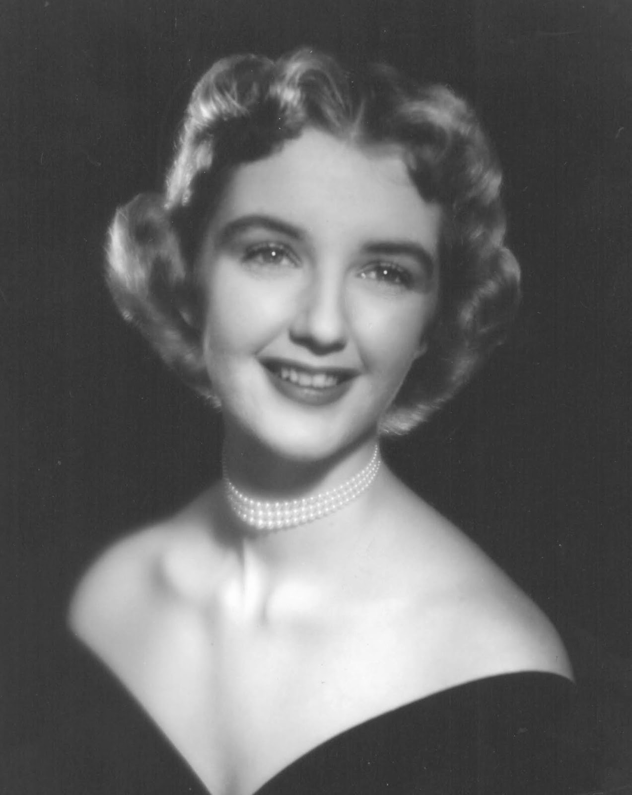 Nancy Gross's Instagram, Twitter & Facebook on IDCrawl