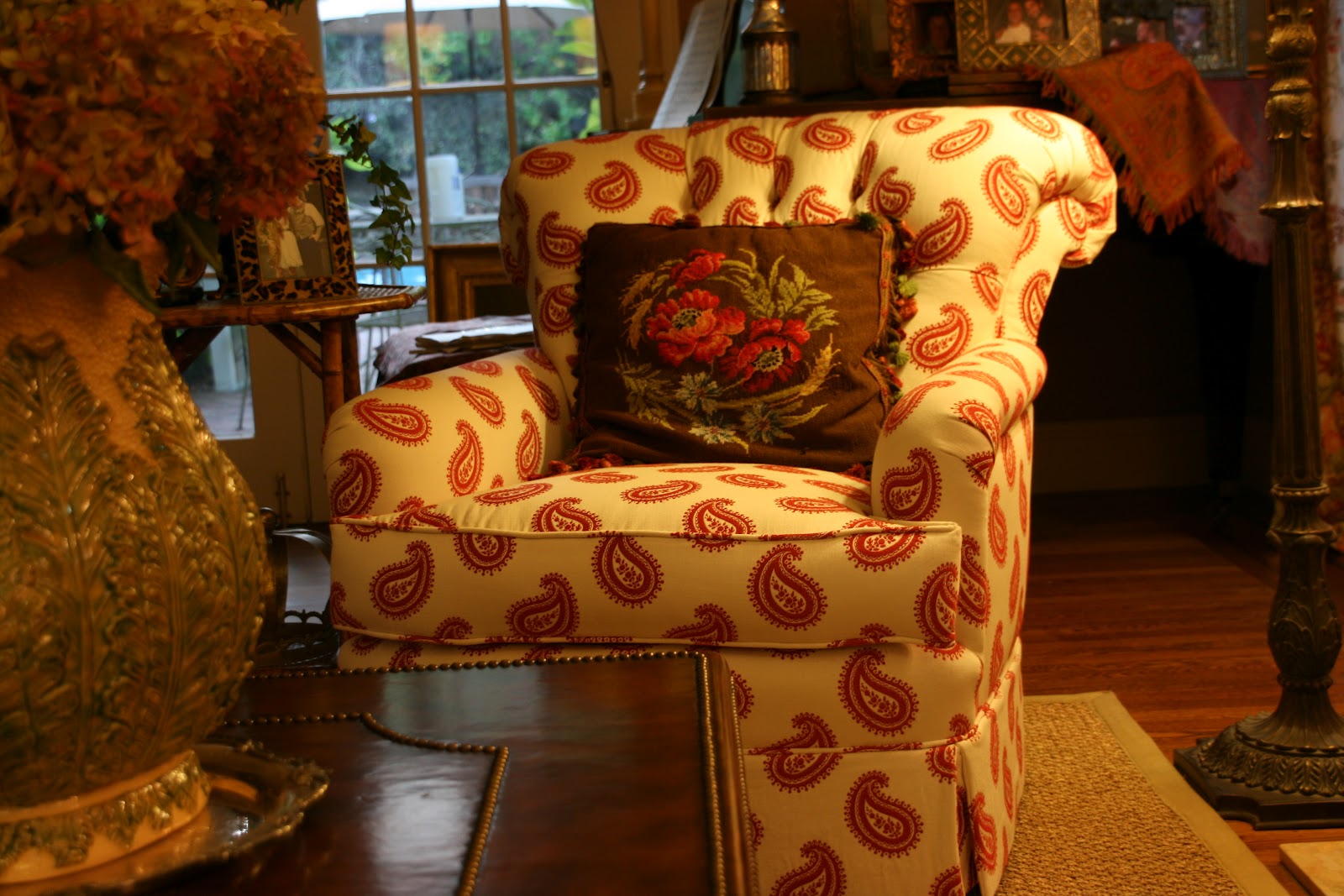 vignette design: Black Is The New Pine