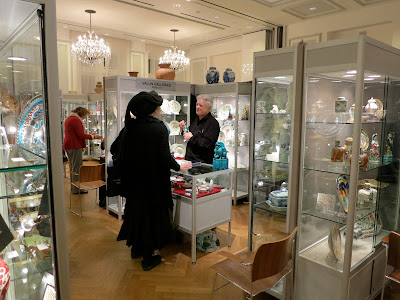 Reggie Darling: Antiques Week 2013 At Last, Part III