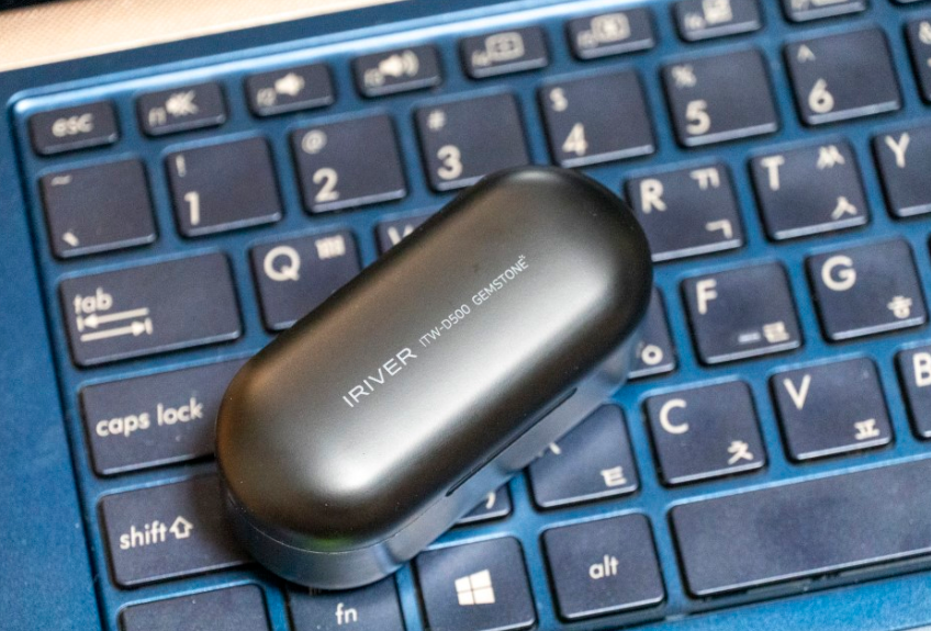 Bluetooth earphone Iriver itw-d500 Review