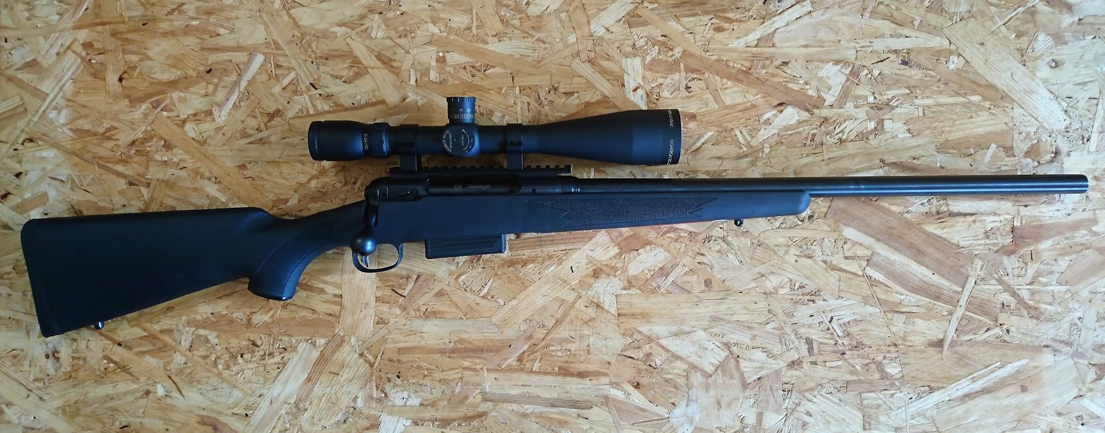 FieldWalkers: SAVAGE220F 入荷しました！