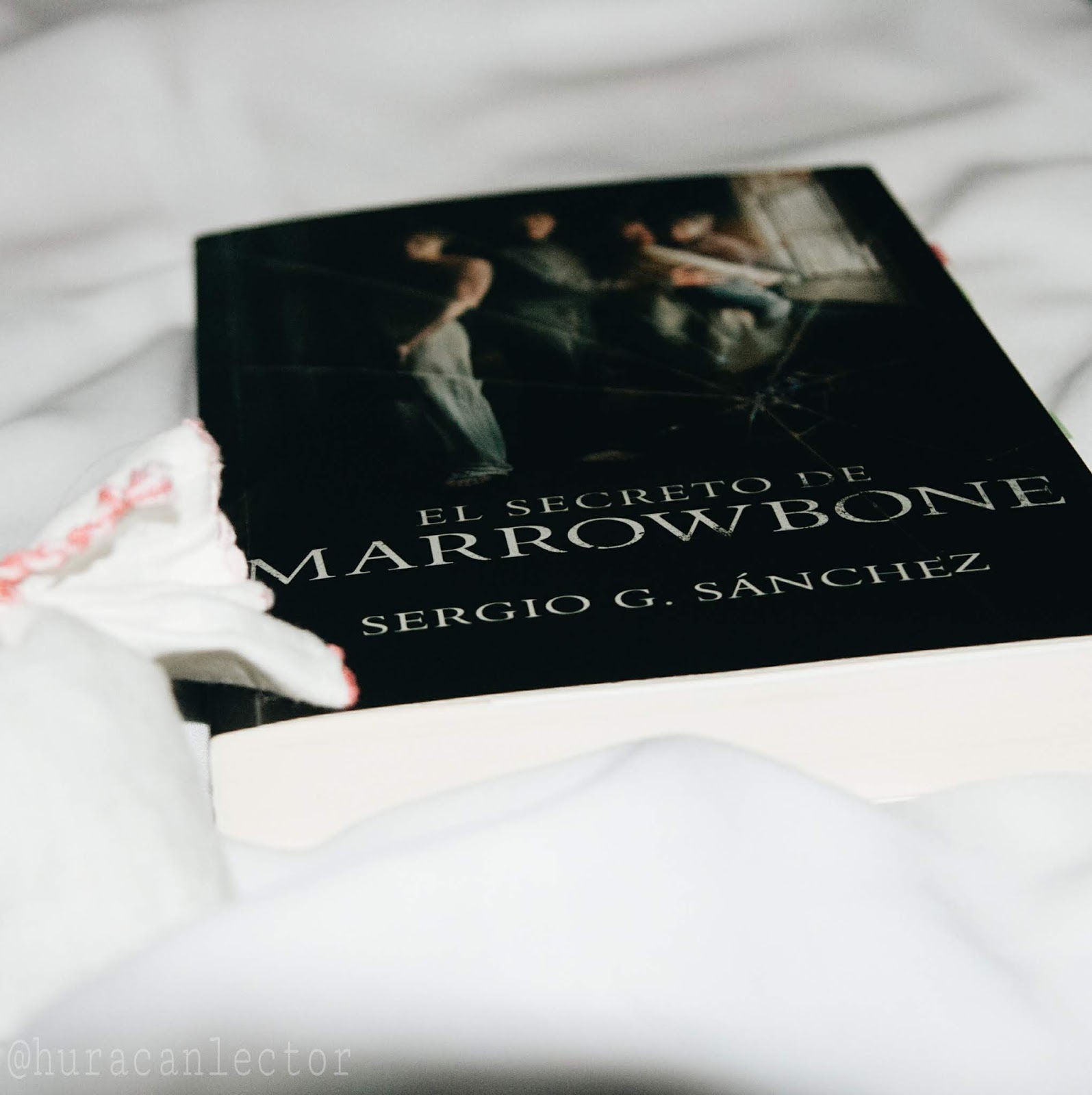 Reseña: El Secreto de Marrowbone, Sergio G. Sánchez