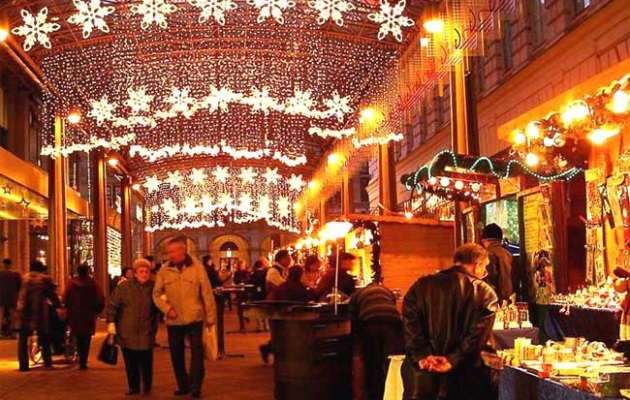 VISITARE NAPOLI.: NATALE A NAPOLI 2016 : Dove andare, cosa vedere ...