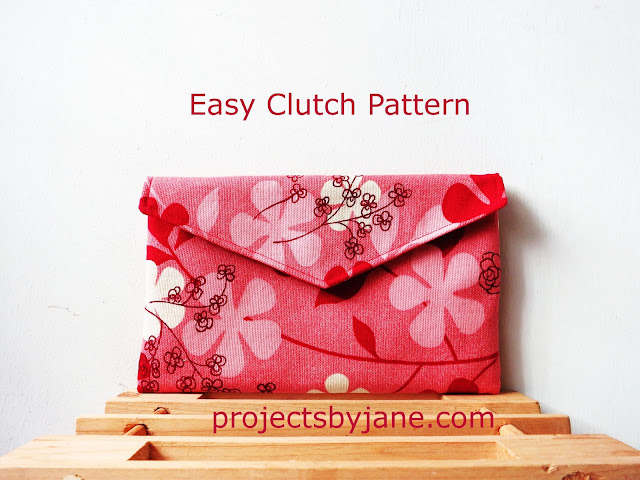 Easy Clutch Pattern - projectsbyjane.com