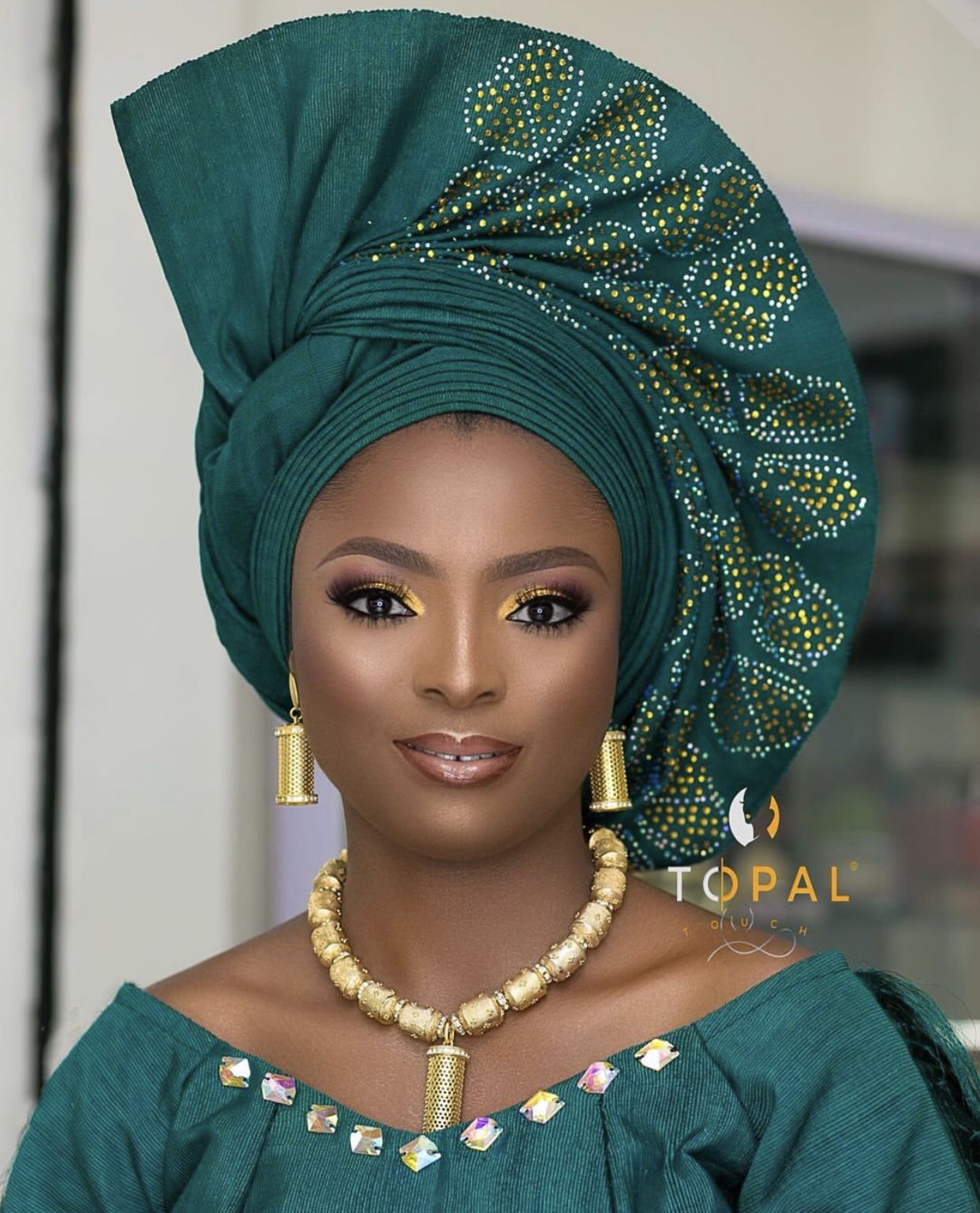 Gele Styles for Round Face 2021: African Head Wrap (Gear) to Trend 2021