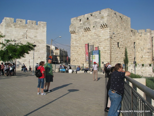 THROUGH THE LAND OF ISRAEL III: The Jaffa Gate of Jerusalem-one of the ...
