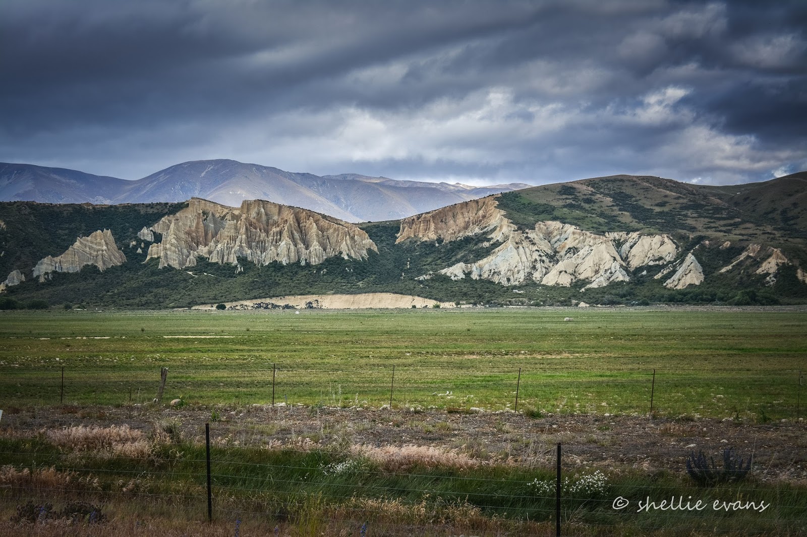 Two Go Tiki Touring: Clay Cliffs of Omarama