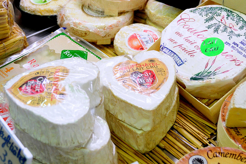 Behind the French Menu: Neufchâtel (Neufchatel) Fromage AOP. The Coeur ...