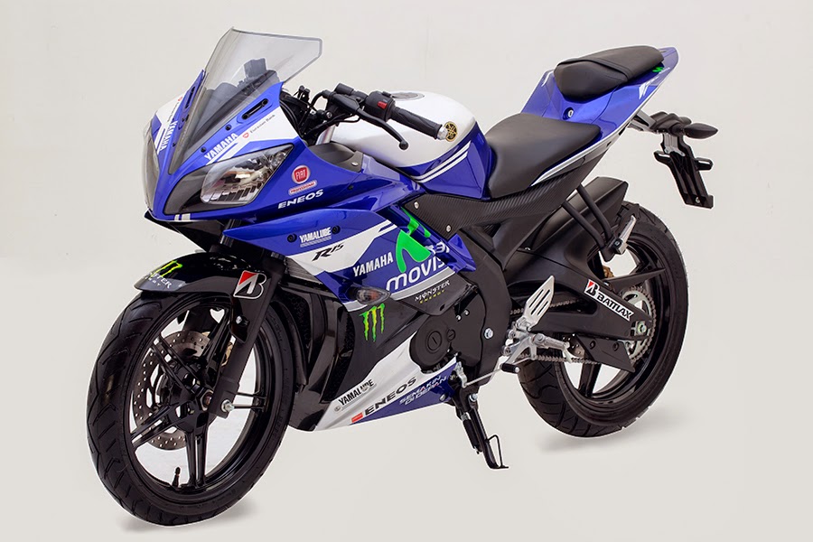 Foto detail Yamaha YZF R15 V2 Movistar edition . . . benar - benar ...