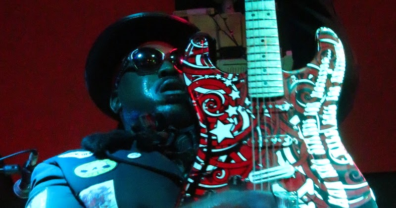 CUANDO TODOS QUEREMOS MÁS… Crónica concierto Lord Bishop Rocks en Madrid