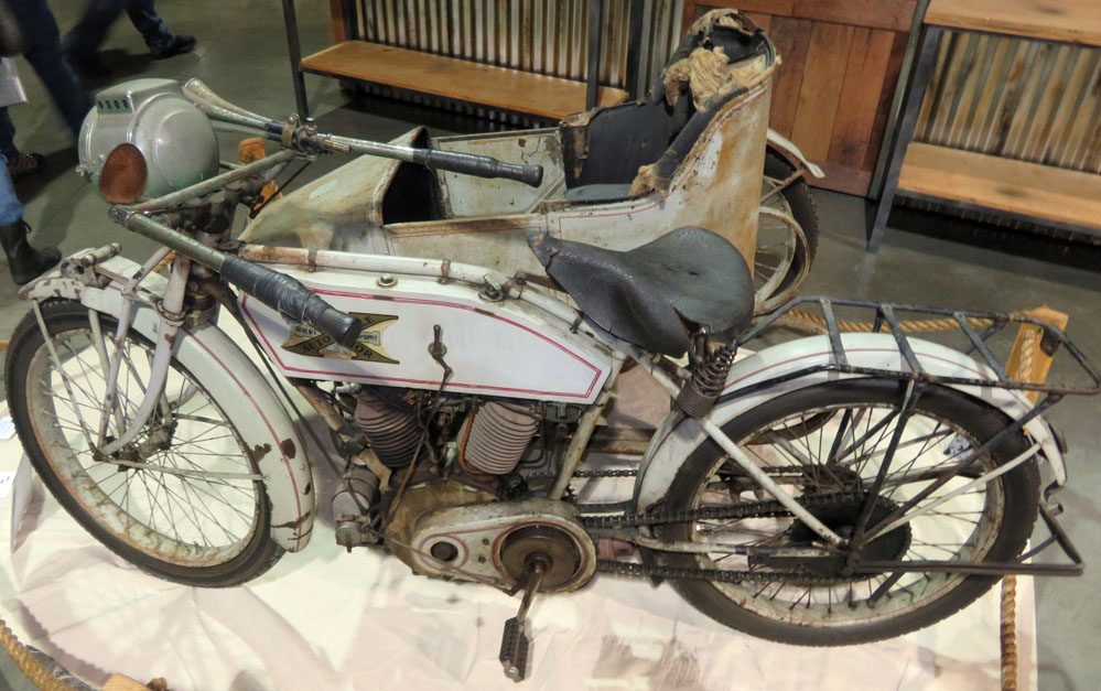 RoyalEnfields.com: Great motorcycles of the past offer a look back