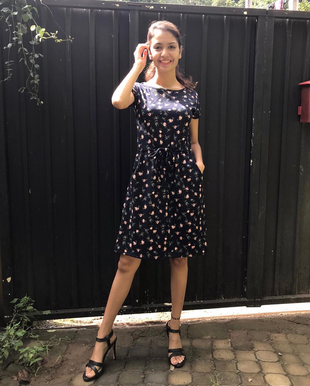 20 photos of the beautiful young lady Tashiya Kalidasa who will be ...