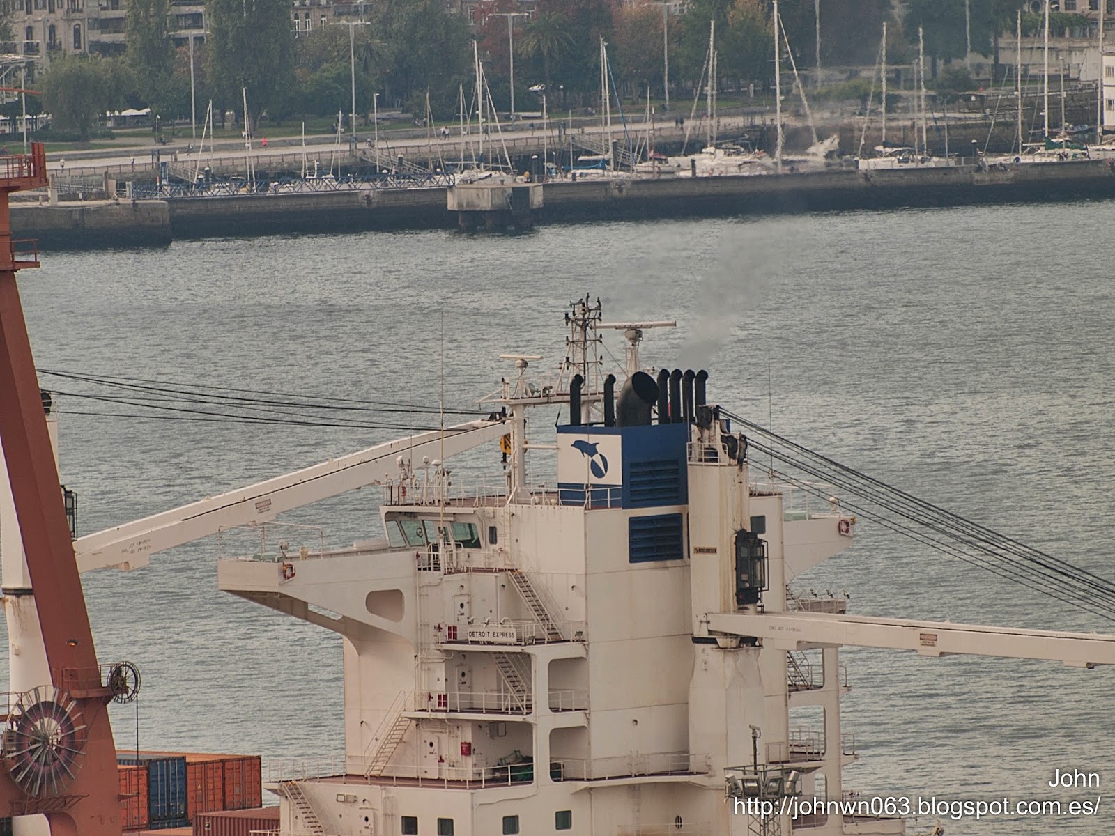 FOTOS DE BARCOS: DETROIT EXPRESS