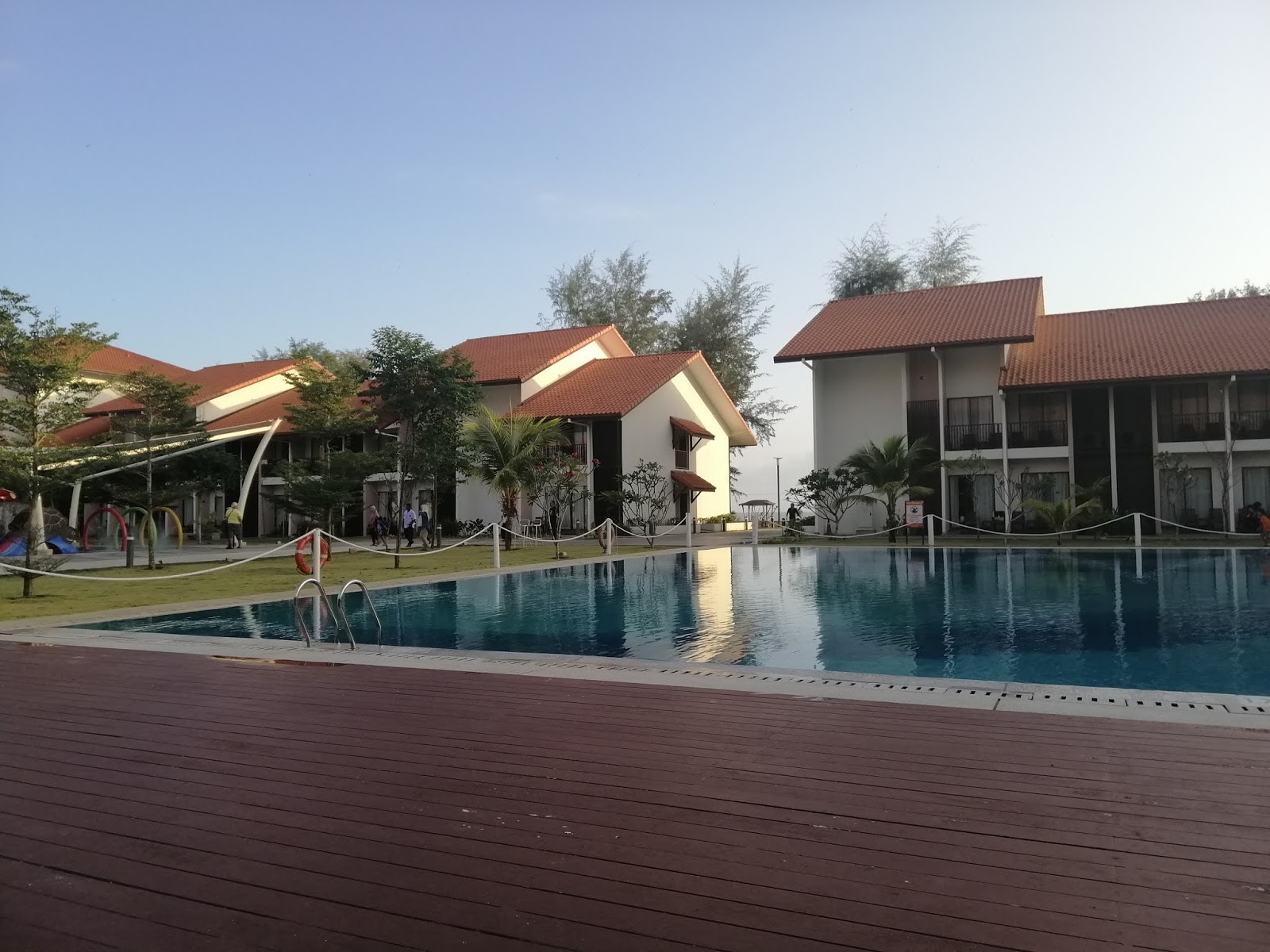 Hari hari yang ku lalui...: Lanjut Beach & Golf Resort, Kuala Rompin Pahang