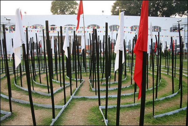 Life in a Fast Lane ...: Chakravyuha - the deadliest of the formations