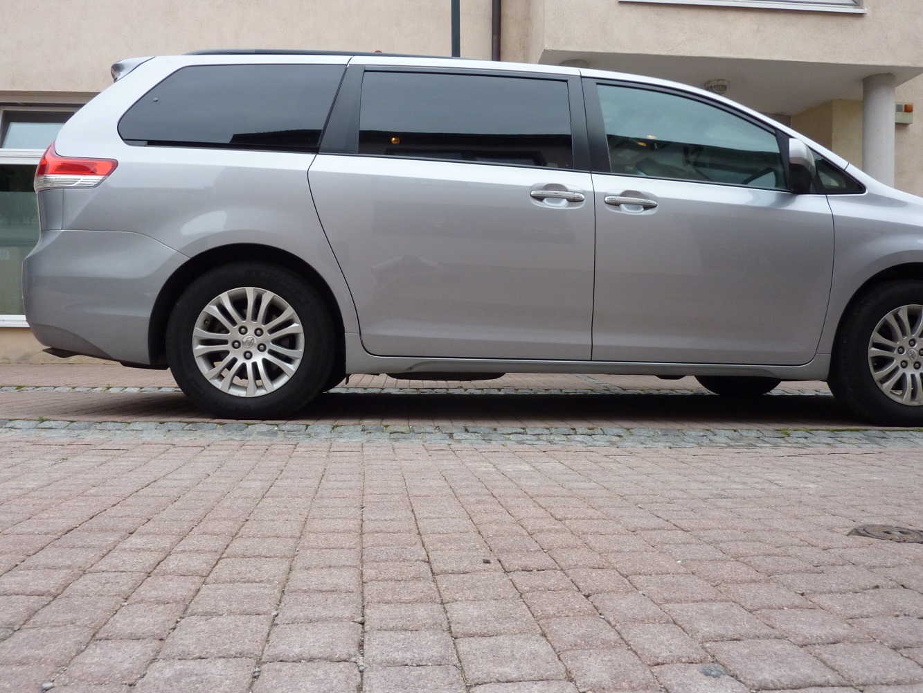 Toyota Sienna in Germany: Autogasanlage
