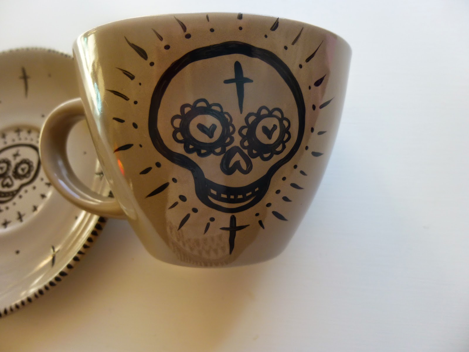 artist illustrator of all thing magical and creative : Sugar skull day ...