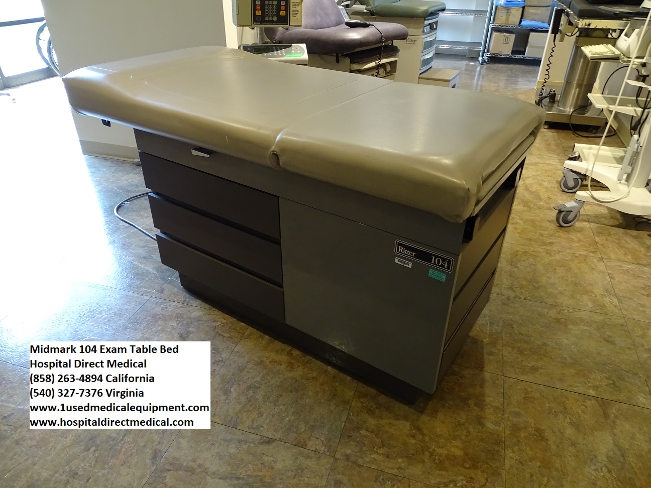 Hospital Medical Equipment for Sale: Midmark 104 Exam Table Bed