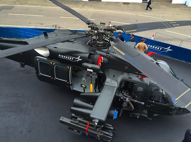 DEFENSE STUDIES: PAF’s First Six S-70i Black Hawks to be Delivered this ...