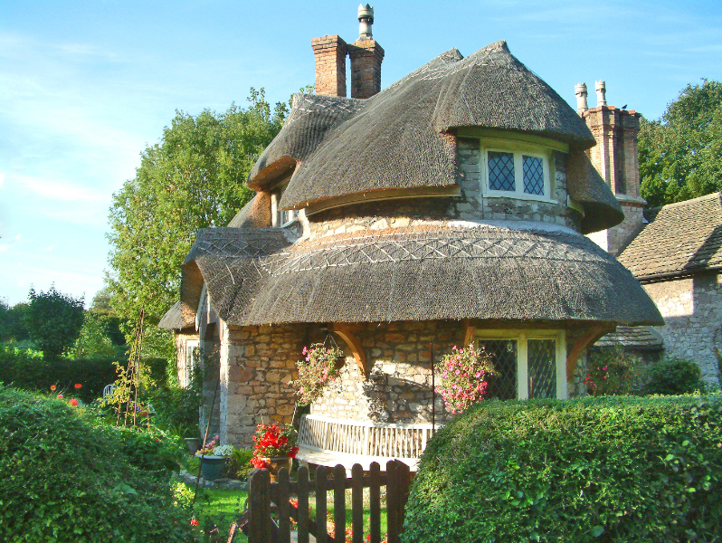 inkspired musings: More Fairytale Cottages