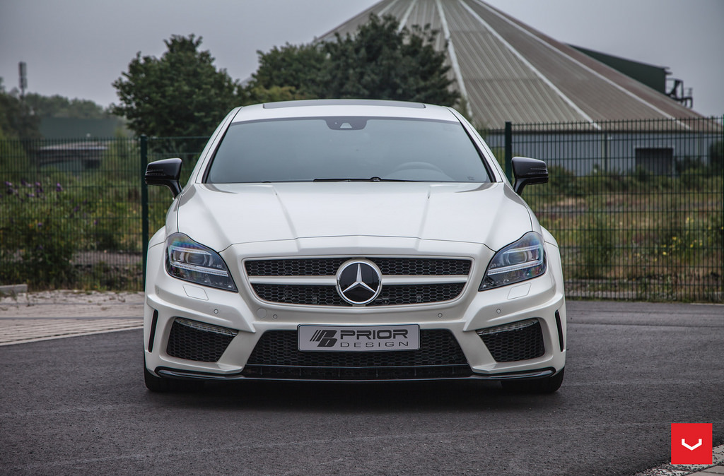 Mercedes-Benz X218 CLS63 AMG Shooting Brake Widebody | BENZTUNING