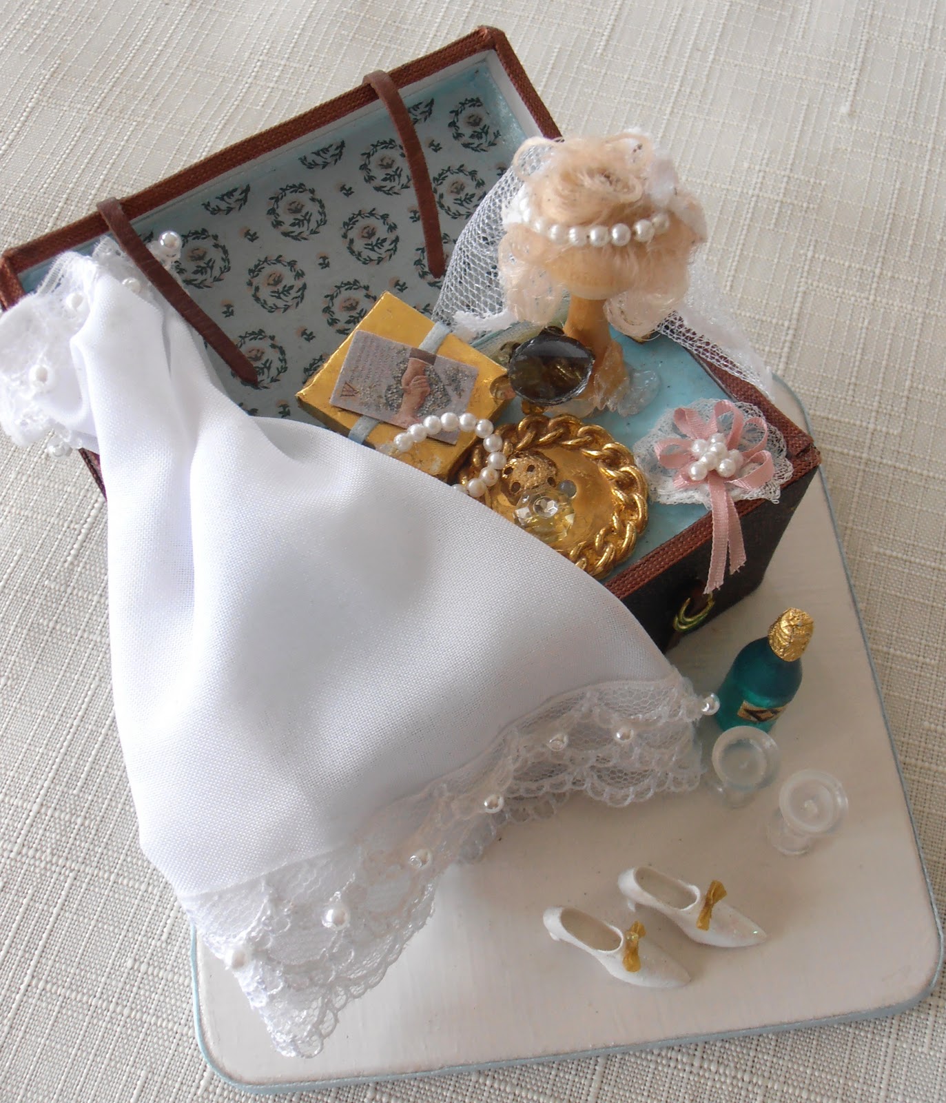 dolls houses and minis: Making a Miniature Memory Trunk: Part Two