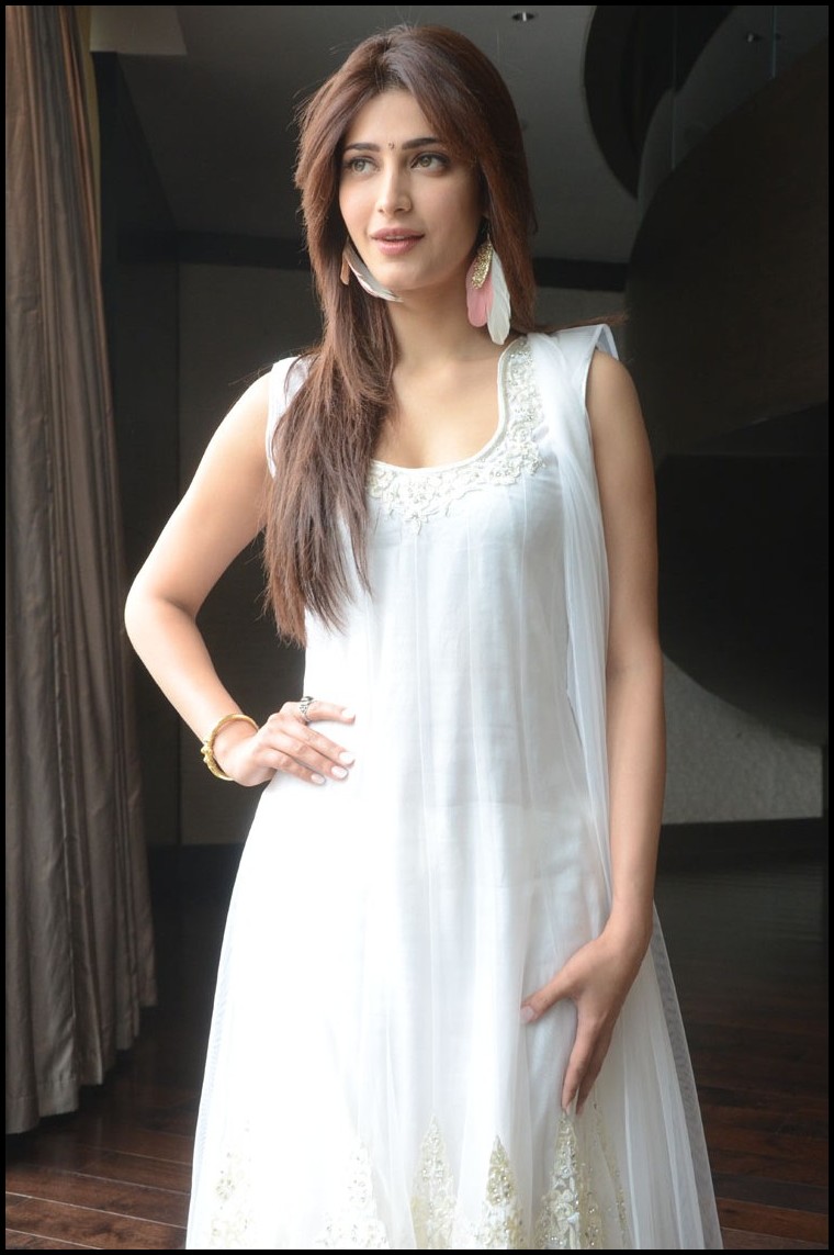 Shruti Hassan Latest Photo Shoot Gallery In White Salwar Kameez