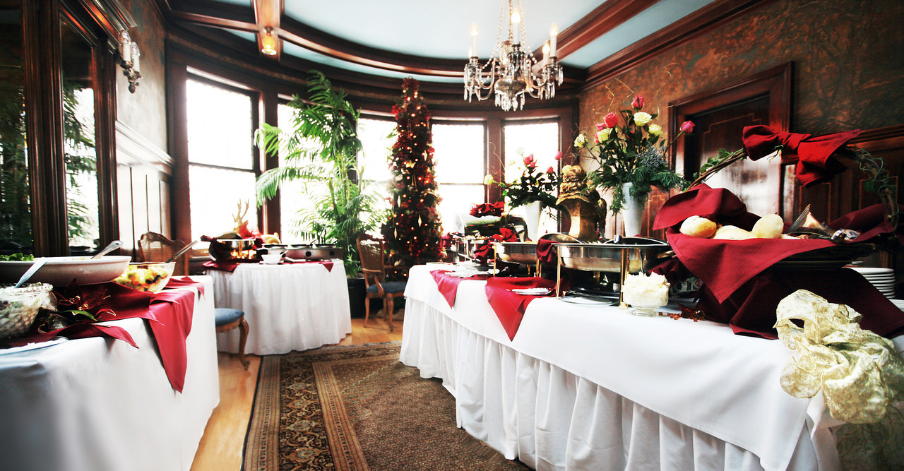 Photography Omaha: Reception Hall in Omaha Review: The Renaissance Mansion