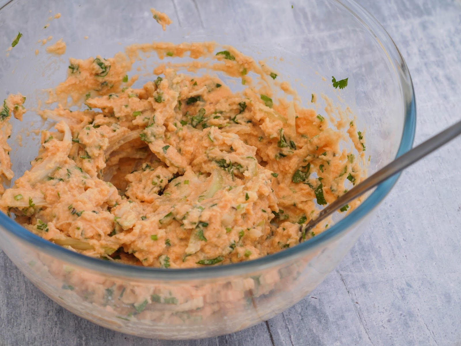 This Muslim Girl Bakes: Dali Bora - Bengali Lentil Pakoras.