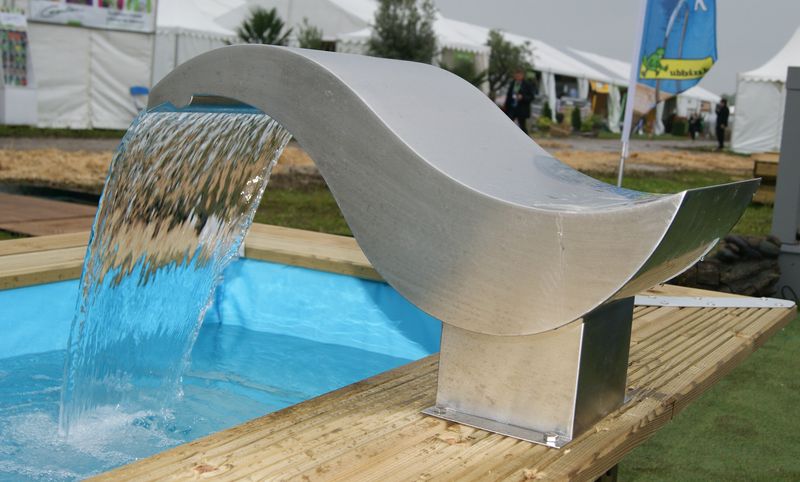 Bons Plans Jardinage: Cascade design en inox : voici de quoi agrémenter ...