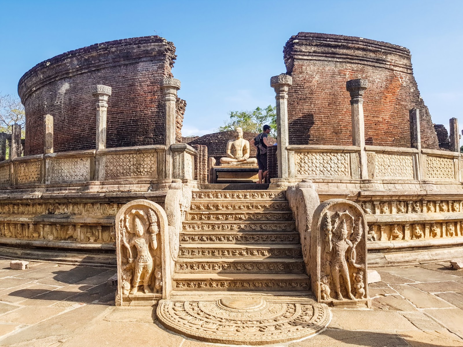 Polonnaruwa, one of the gem of Sri Lanka - Travel Ahead Photography