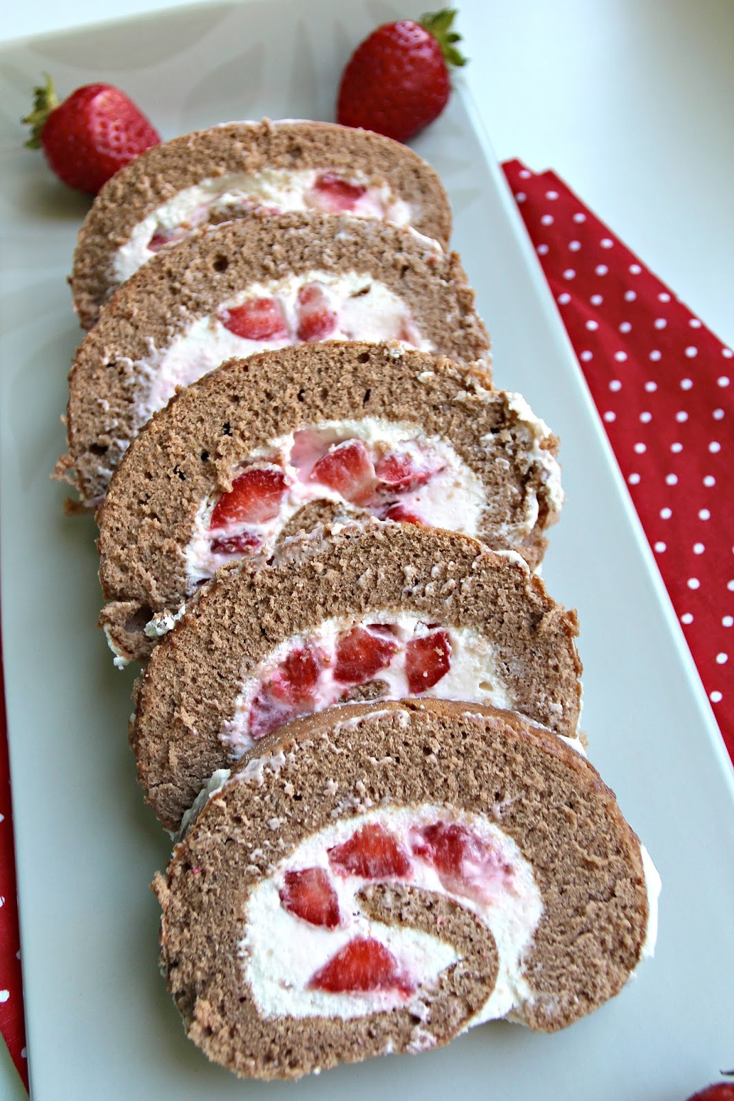 HOME OF HAPPY: THE ONLY STRAWBERRY RECIPE YOU’LL EVER NEED: ERDBEER-ROULADE