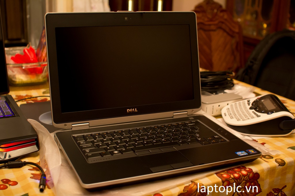 Dell Latitude E6430 (Core i5-3320M, 4GB, HDD 250GB, intel HD Graphics ...
