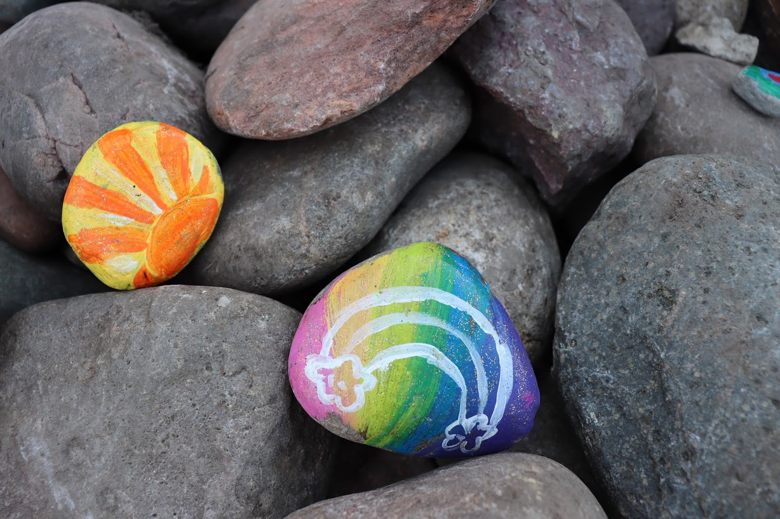 Momfessionals: Scribble Stones