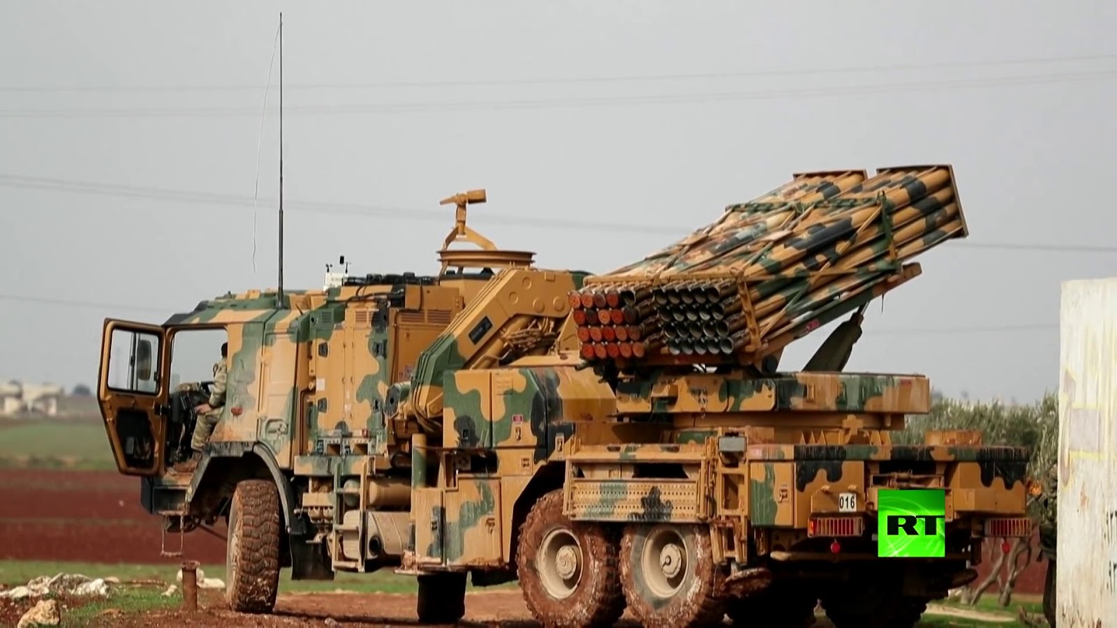 Historia y tecnología militar: Lanzacohetes T-122 turco en Siria