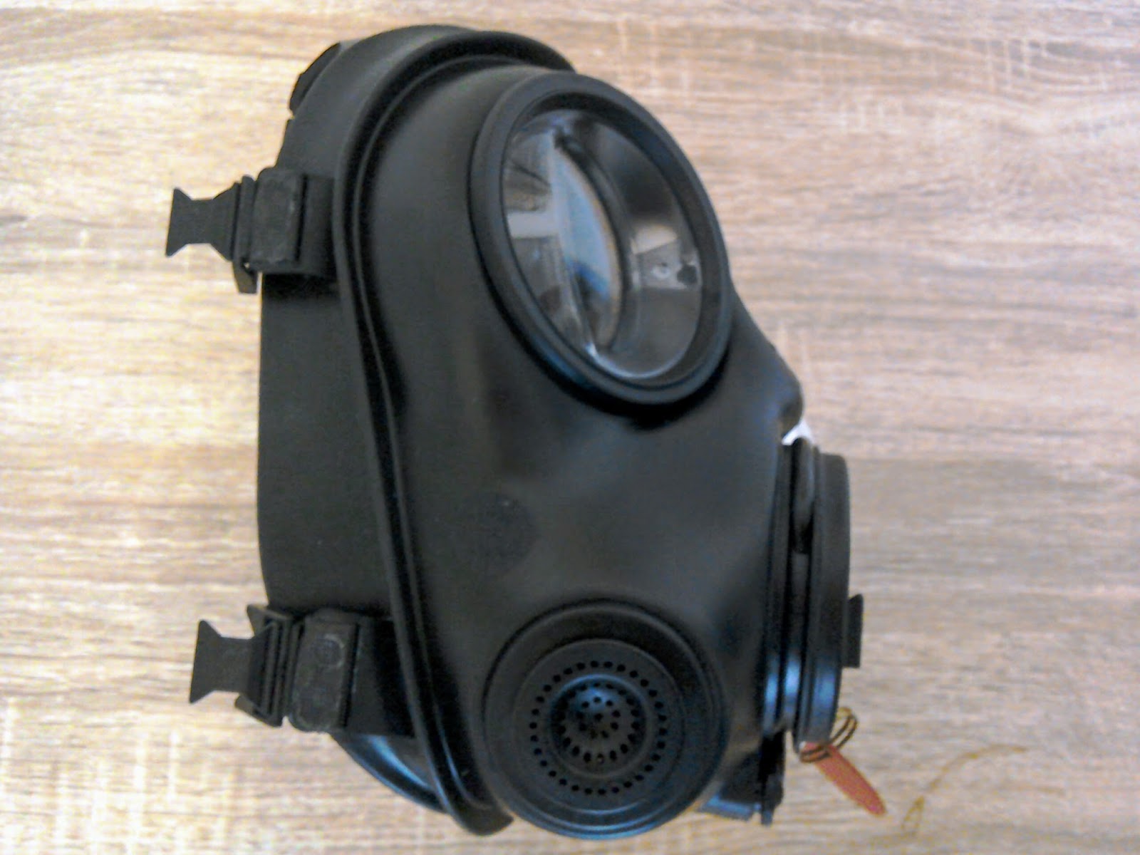 Mr. Aphoristic: British S10 NBC Respirator Part 2 - 2009