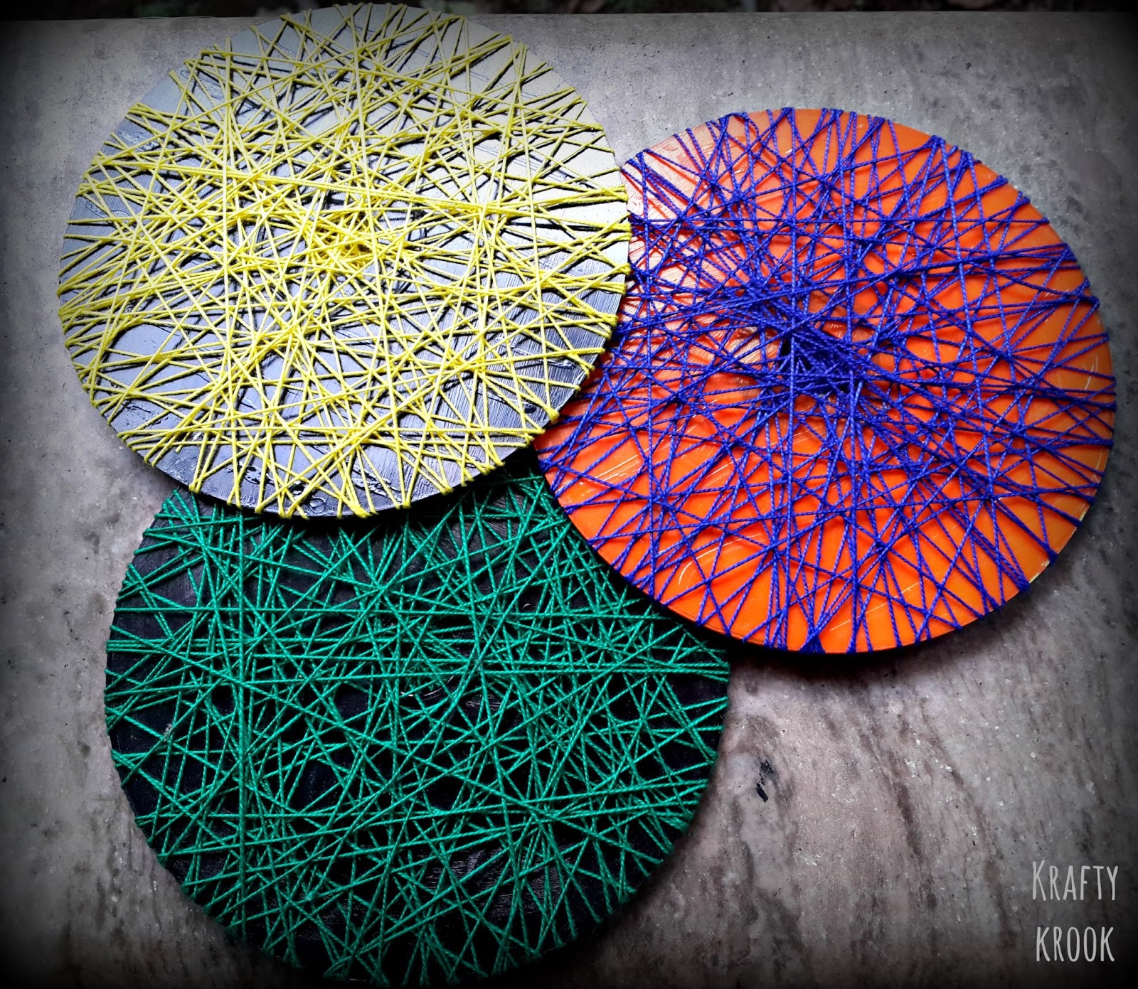 Krafty Krook: DIY: Quirky Coasters from CD's and Price Tags