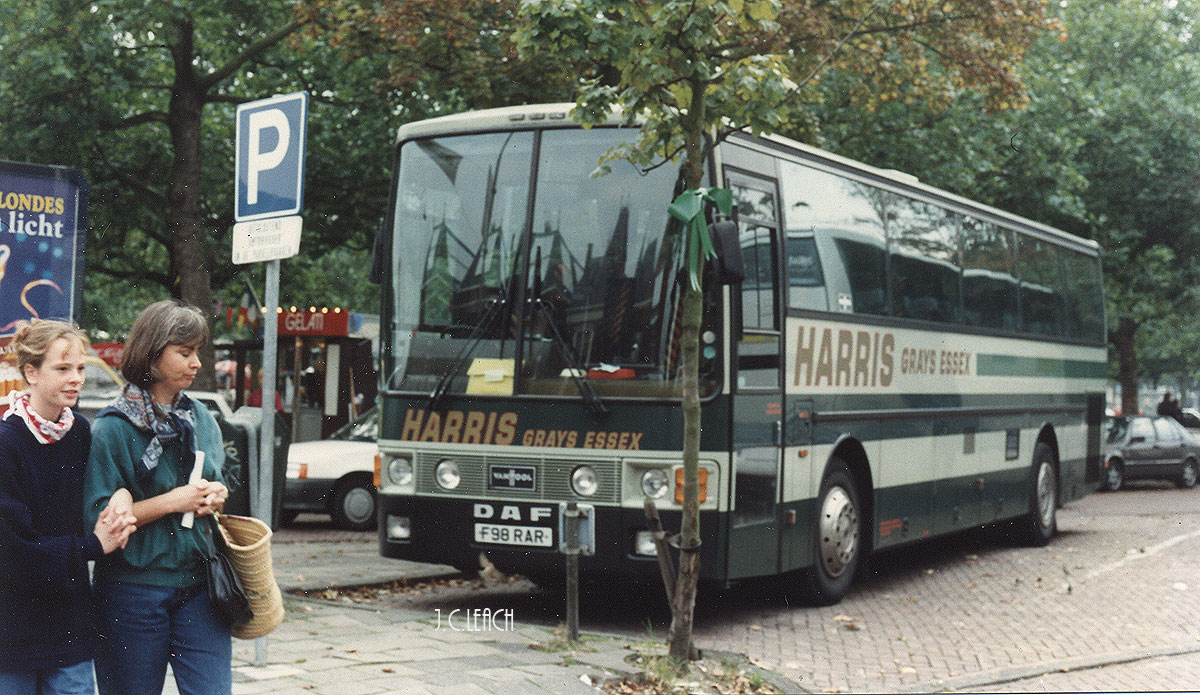 Busworld Photography: Harris of Grays Volvo F98 RAR