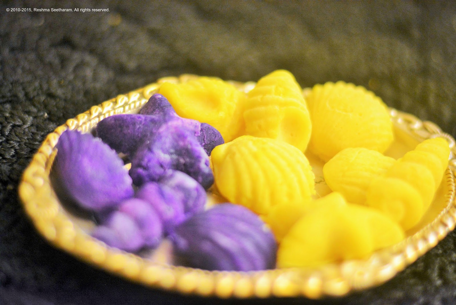 Sankranthi Sakkare Acchu - Indian sugar candy