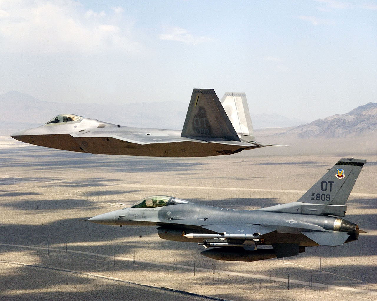 Jet Airlines: F-22 Raptor fighter jet