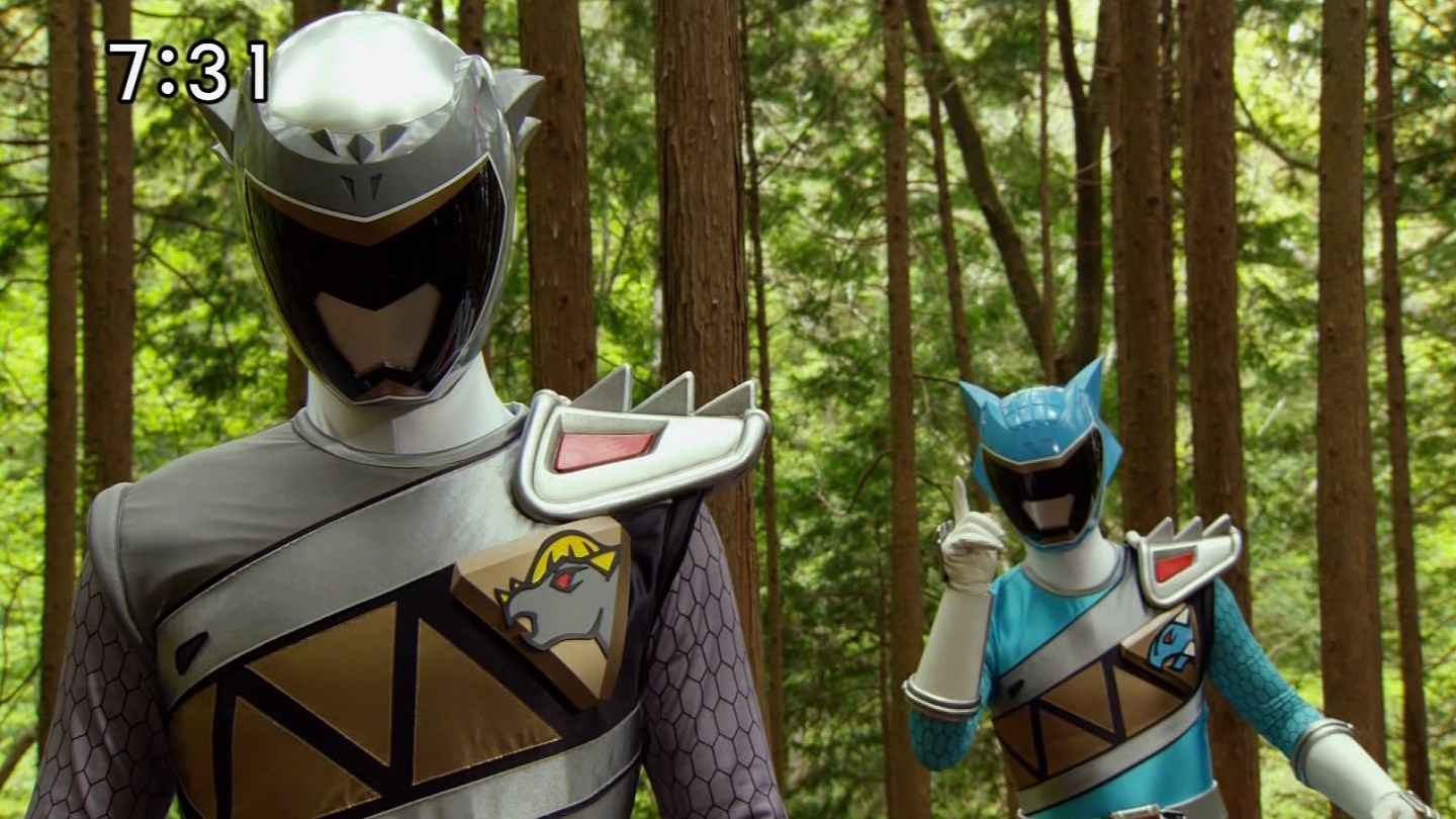 Henshin Grid: Kyoryuger Brave 17 Images - Kyoryu Gray